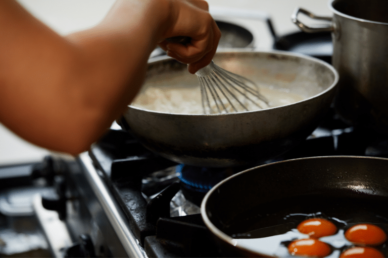 Simple Country Gravy Recipe - The Best Gravy!