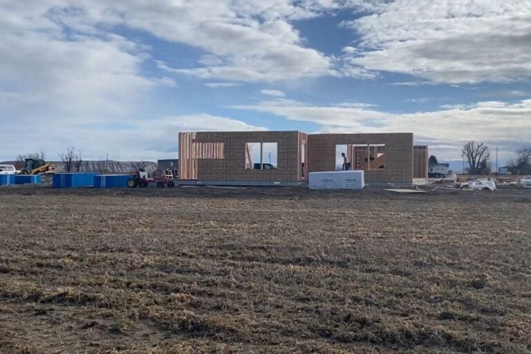 How To Build Your Own Home Step-By-Step