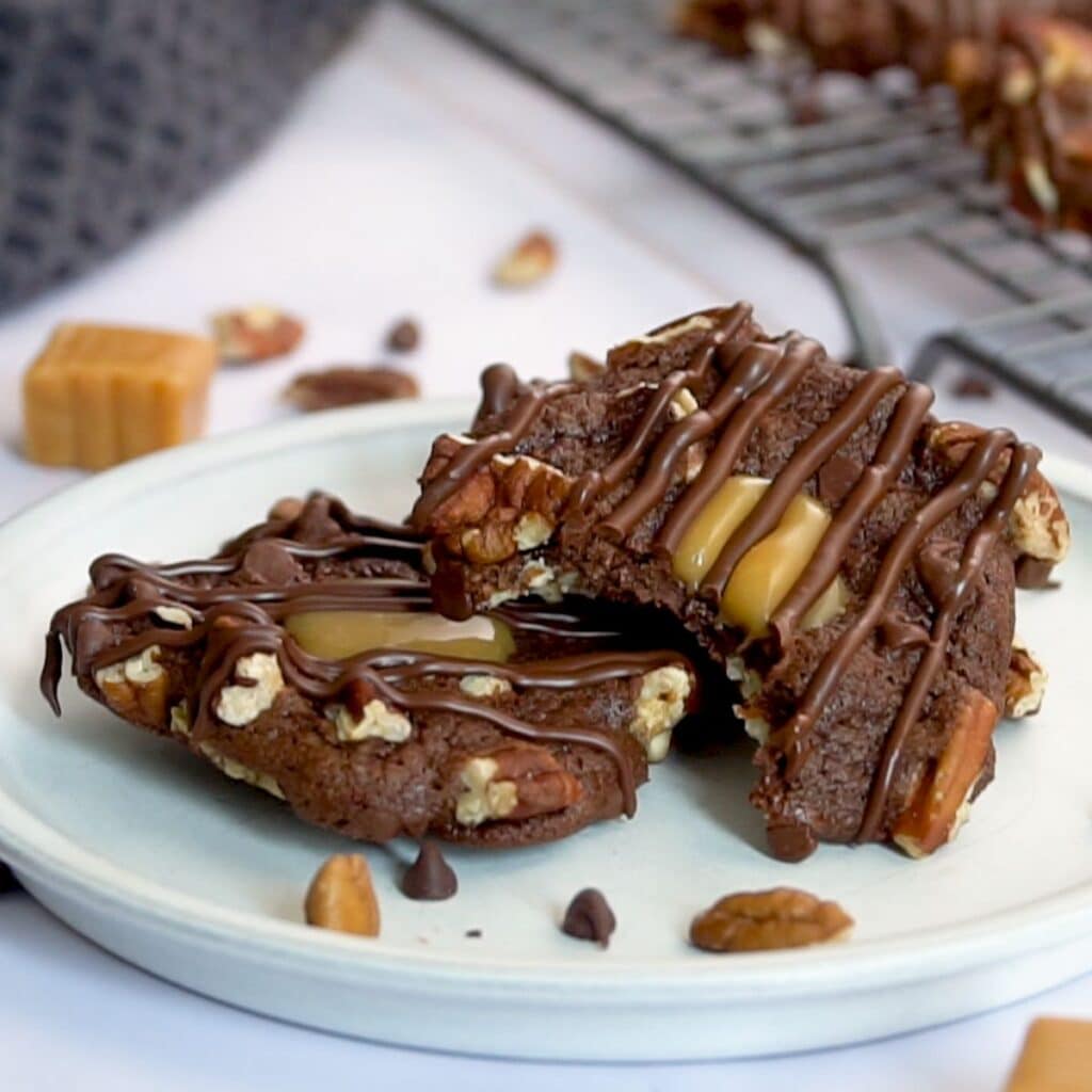Chewy Chocolate Turtle Cookies - Easy Recipe Makes 30!